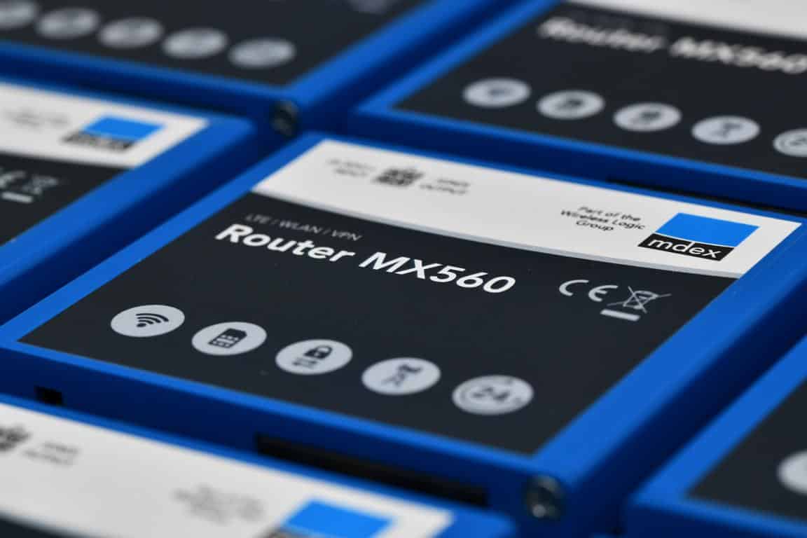 Industrie-Router: LTE-Router zur Montage auf der Hutschiene