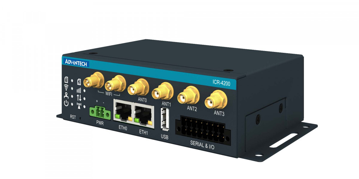 Industrie-Router: LTE-Router zur Montage auf der Hutschiene